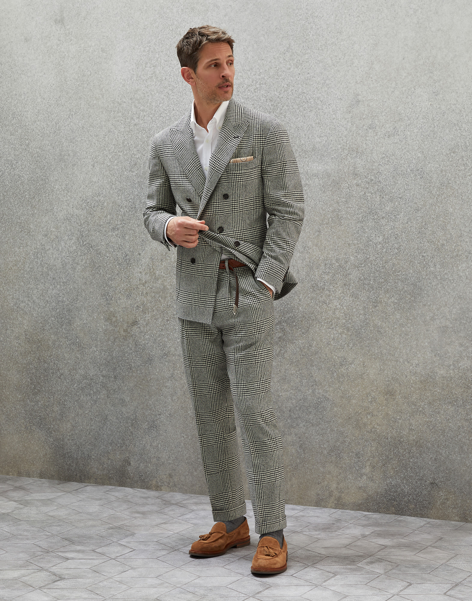 Trajes elegantes y combinados de hombre | Brunello Cucinelli