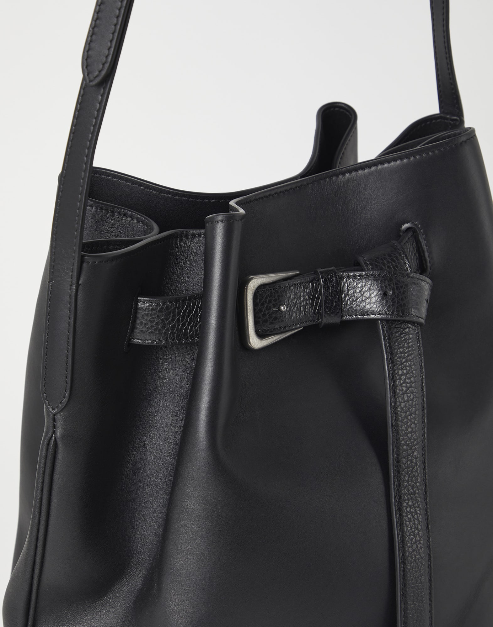 Large calfskin Sartorial Bucket bag (242MBHED2615C101) for Woman ...