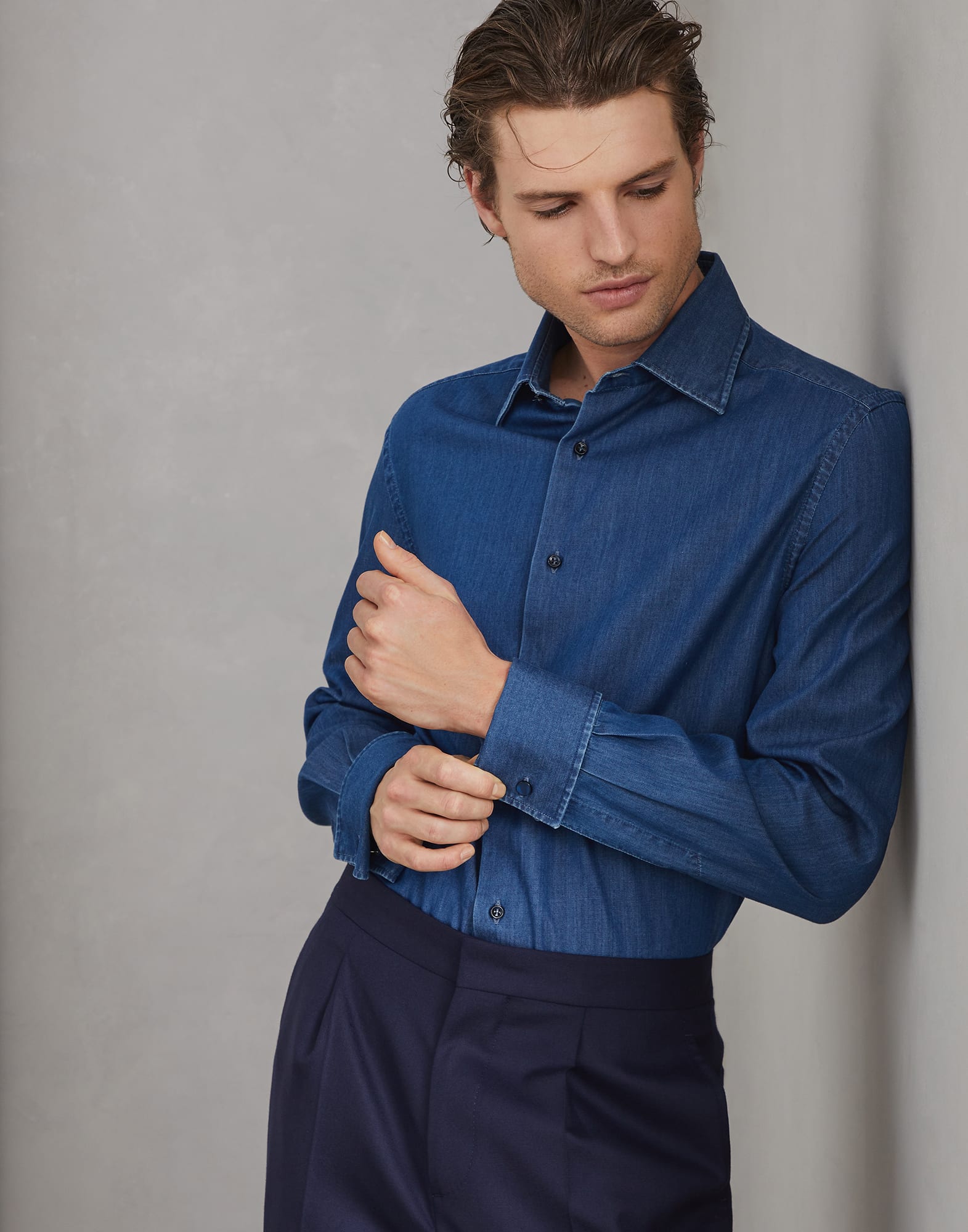 Lightweight denim tuxedo shirt (242MR683S1836) for Man | Brunello Cucinelli