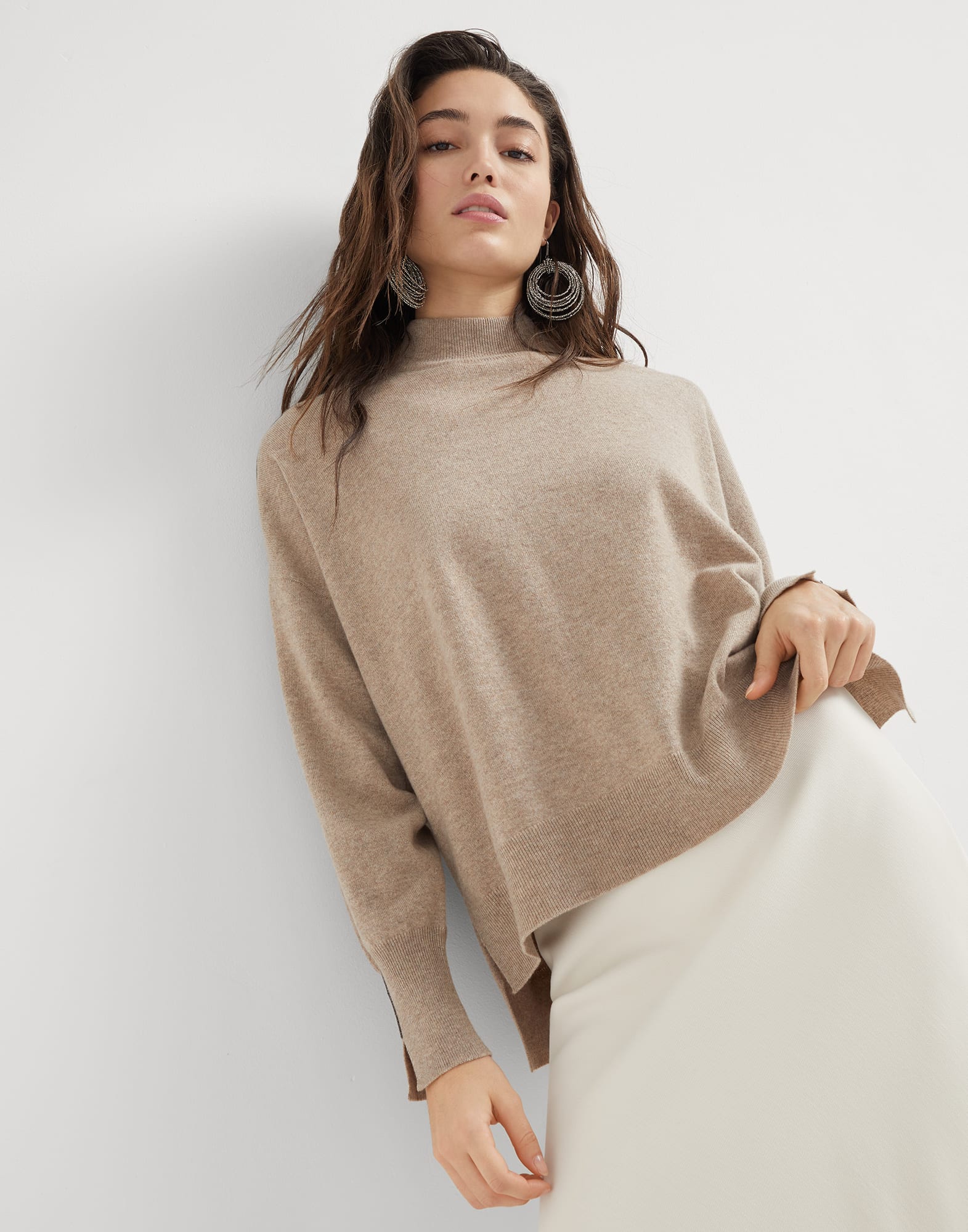 モニーレ付き モックネック セーター (242M12191914C9609) for レディース | Brunello Cucinelli