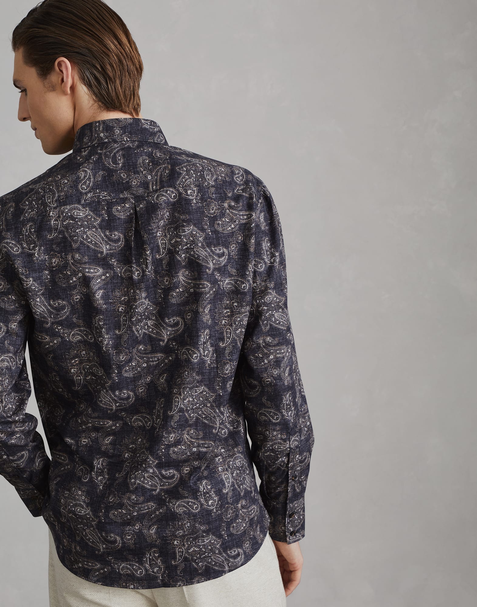 Paisley basic fit shirt (242MY6190038C001) for Man | Brunello Cucinelli
