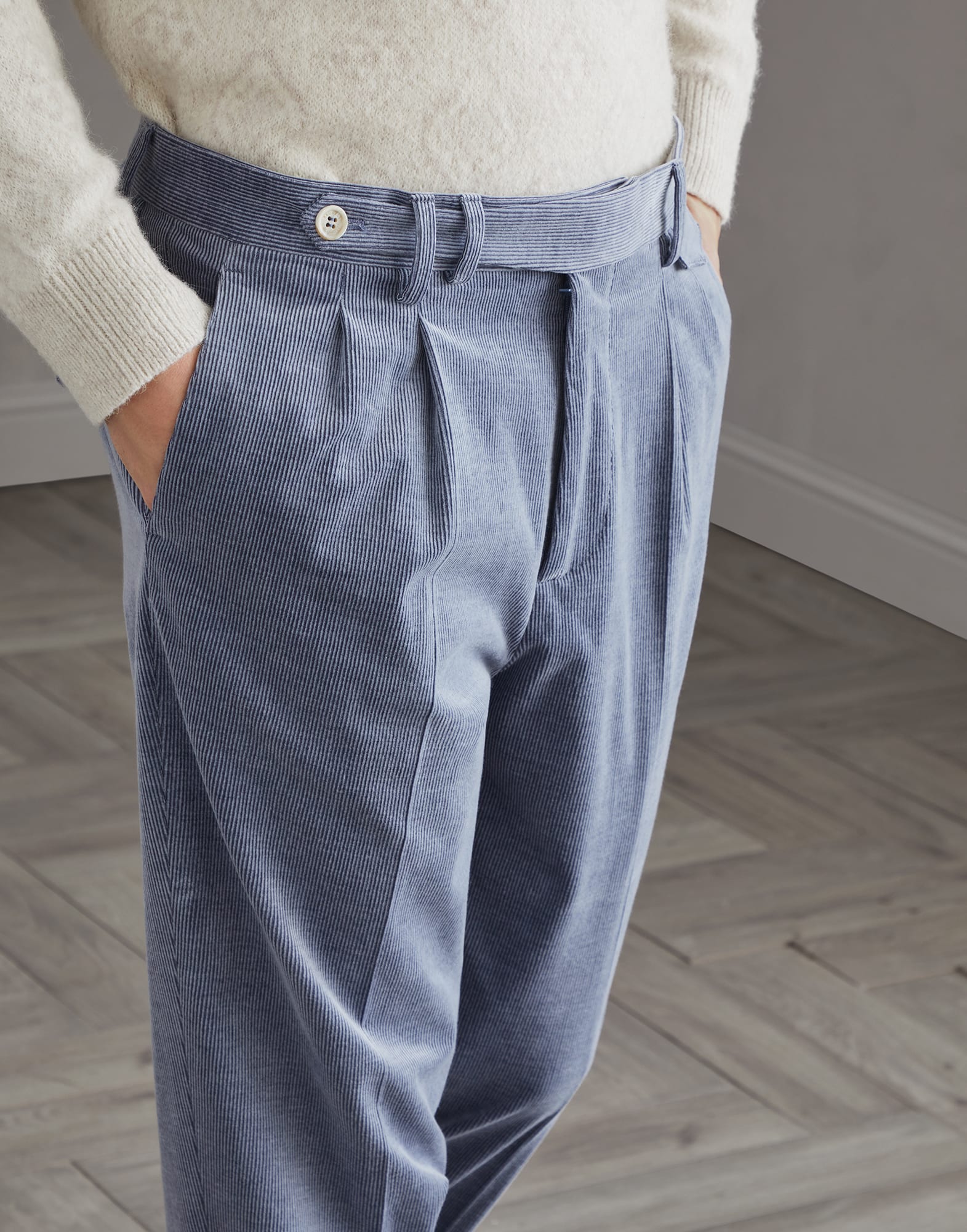 Corduroy leisure fit trousers (242MQ435L00RC2982) for Man Corduroy leisure fit trousers (242MQ435L00RC2982) for Man